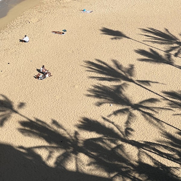 Photos at Kaimana Beach Hotel - Diamond Head - Kapahulu - St. Louis ...