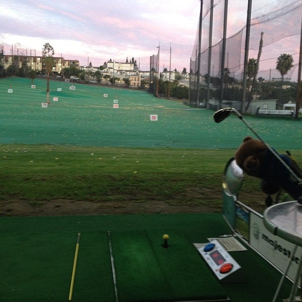 Majestic Driving range - Golf Driving Range in Long Beach