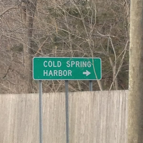 Nassau / Suffolk County Border - Border Crossing