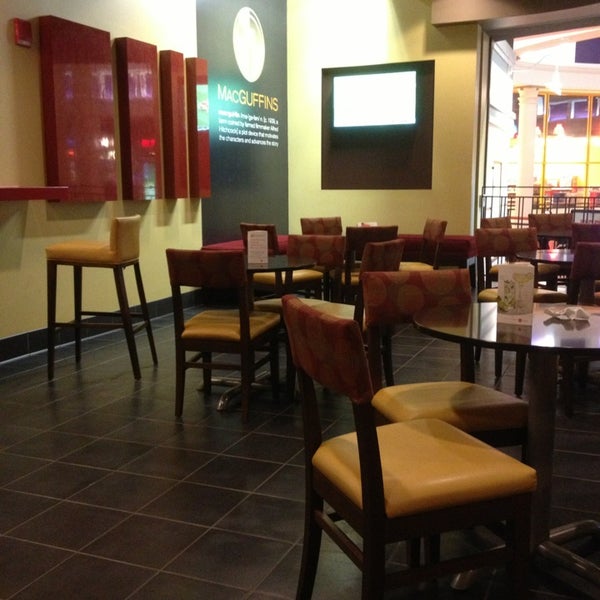 MacGuffins - Cocktail Bar in North Buckhead