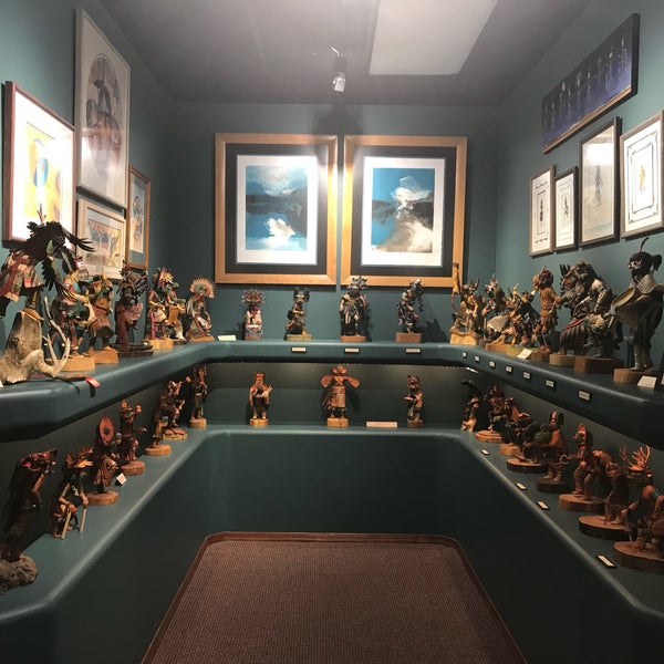 Bashas' Corporate Office - Art Gallery