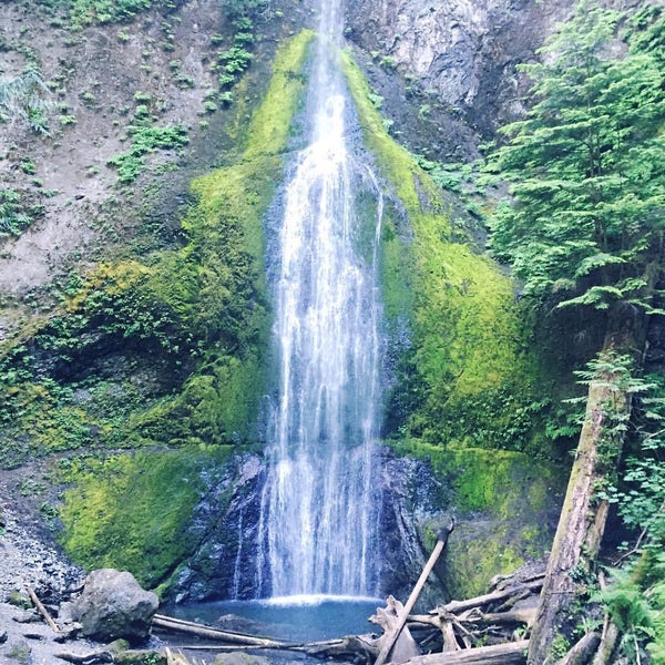 Marymere Falls - Waterfall