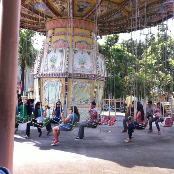 Enchanted Kingdom Flying Fiesta