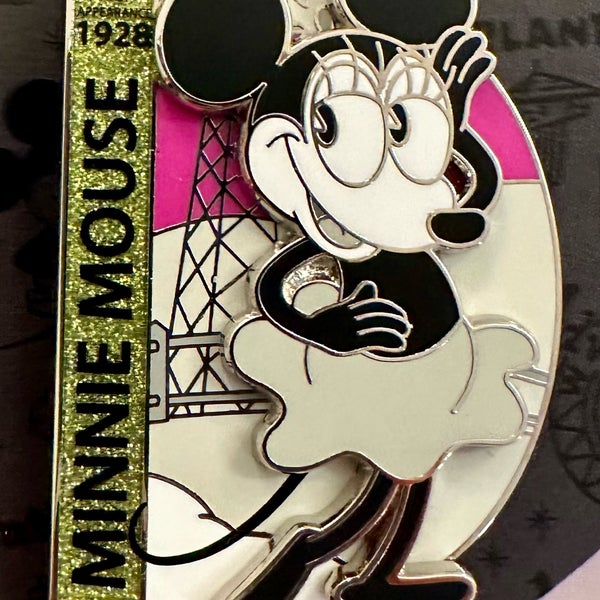 Disney's Pin Traders - 38 tips from 5162 visitors