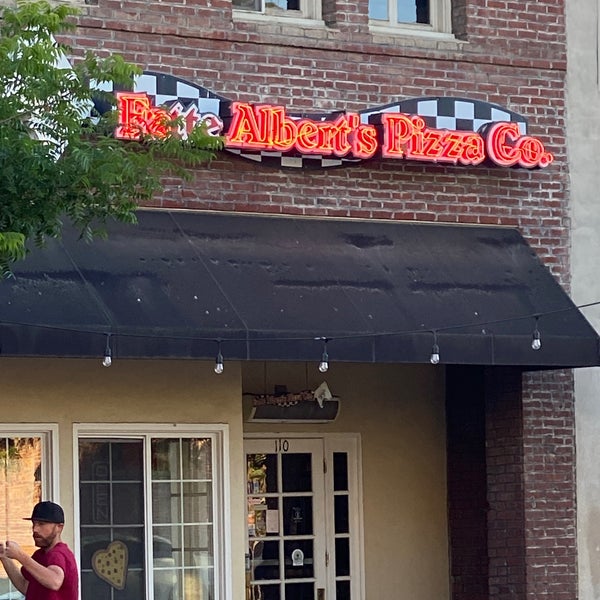 Fatte Albert's Pizza Co. - Hanford, CA