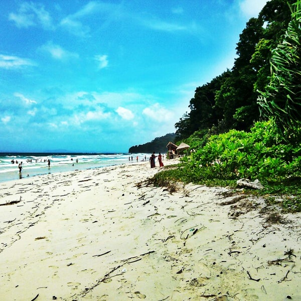 Radha Nagar Beach - Beach