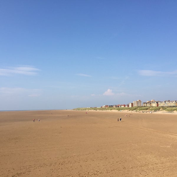 St Annes-on-Sea Beach - Beach in Lytham Saint Annes