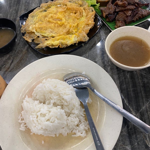 Gerai Syam Bawah Pokok - Halal Restaurant in Puchong