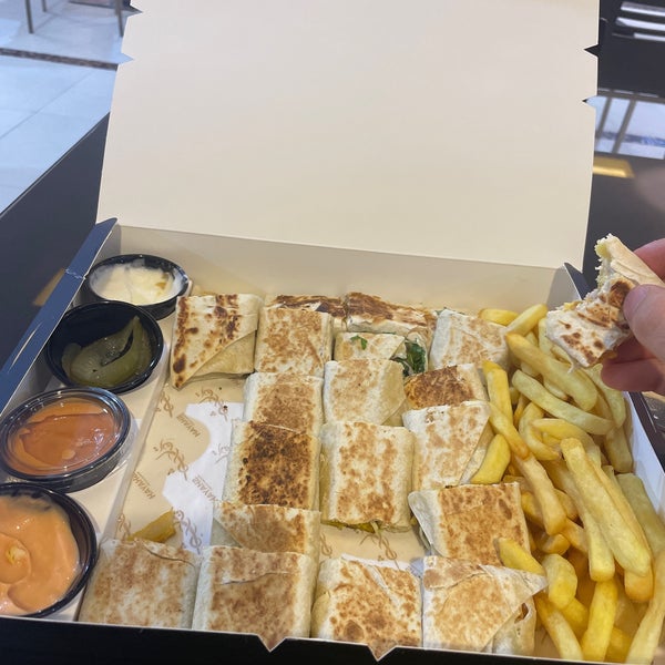 Photos at Shayah Iranian Restaurant | مطعم شاية الإيراني - الرحمانية ...