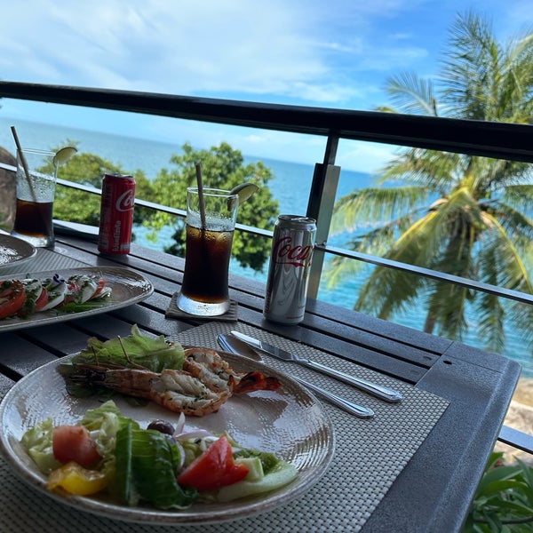 The Cliff Bar & Grill - Mediterranean Restaurant