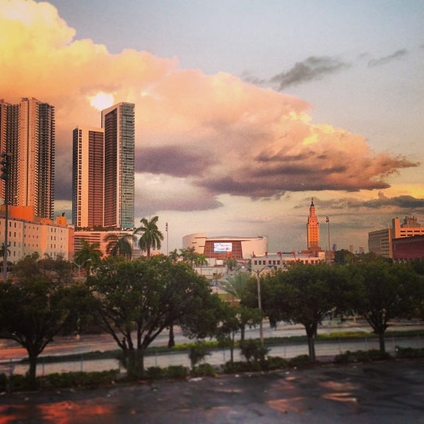 MDT Metrorail - Historic Overtown/Lyric Theatre Station - Light Rail ...