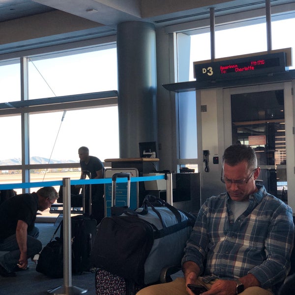 Gate D4 - 562 visitors