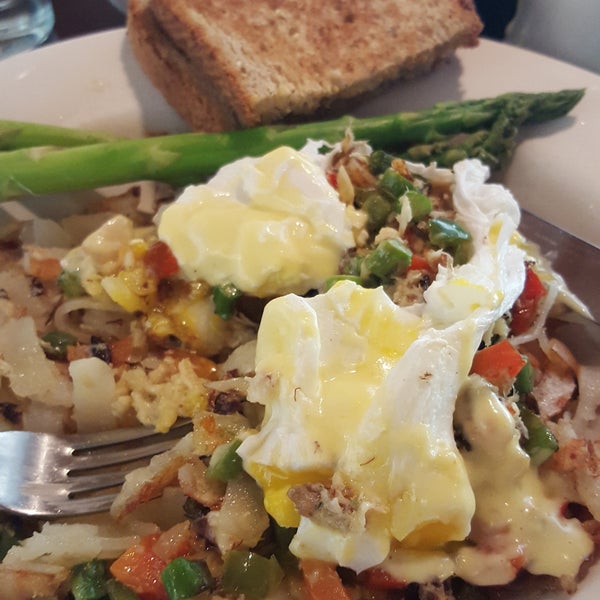 Three Rivers Restaurant - American Restaurant