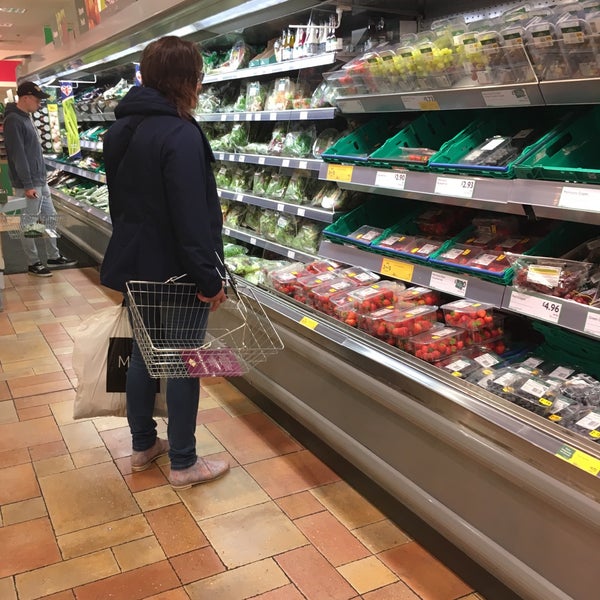 Morrisons - Supermarket in Wimbledon