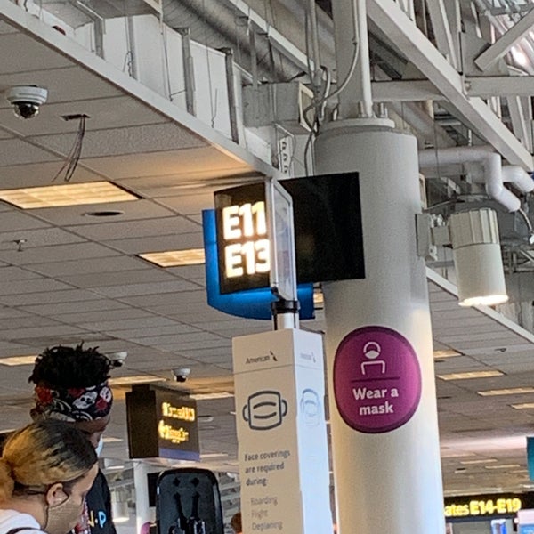 Gate E11 - 3 tips from 927 visitors