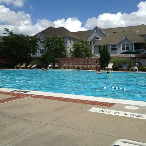milestone north pool - Germantown, MD