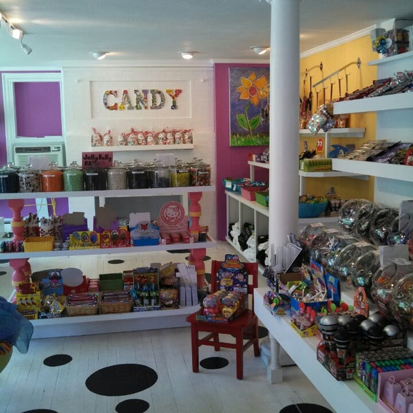 The Sugar Shack - 17 Western Ave