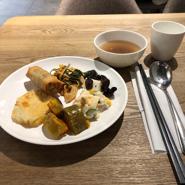 Ahimsa Buffet 無肉食 - Central District - 0 tips