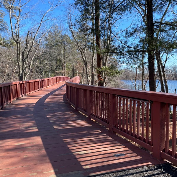 Stonehill College - University