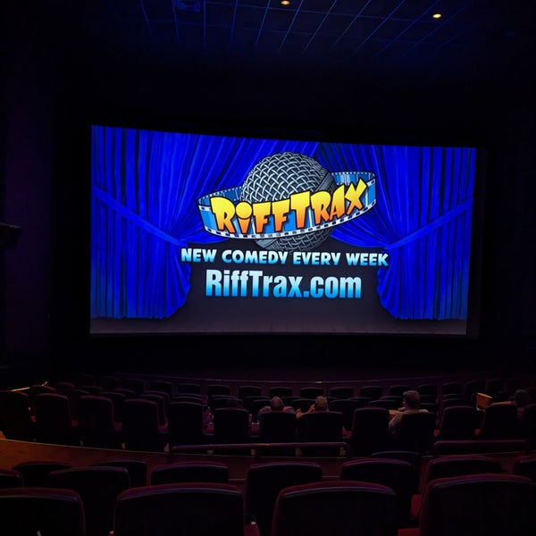 AMC Rosedale 14 - 81 tips from 10489 visitors