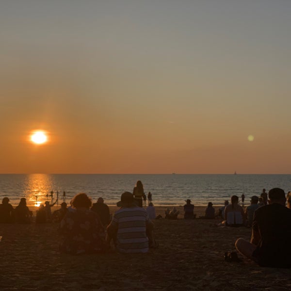 Mindil Beach - Beach in The Gardens