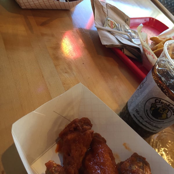 Cluck-U Chicken - Fried Chicken Joint in Manasquan