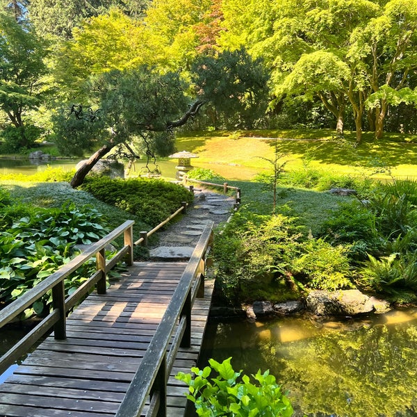 Nitobe Memorial Garden - Garden