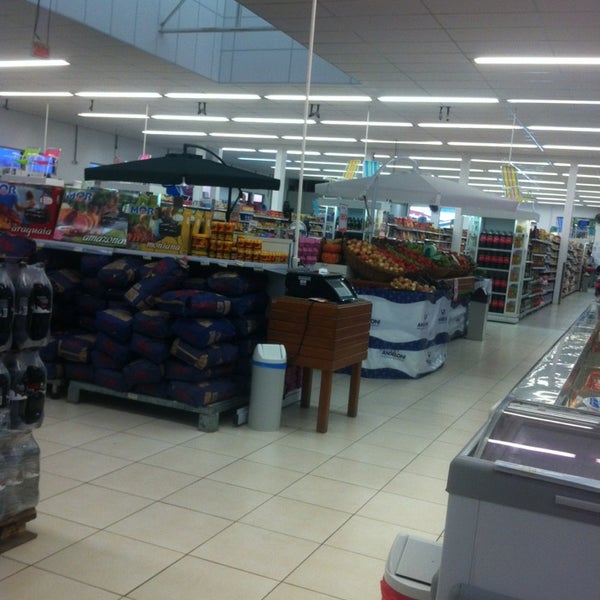 Supermercado Angeloni - R. Paraná