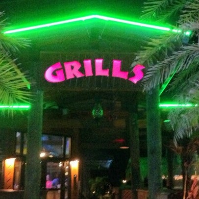 Grills Seafood Deck & Tiki Bar - Seafood Restaurant in Melbourne