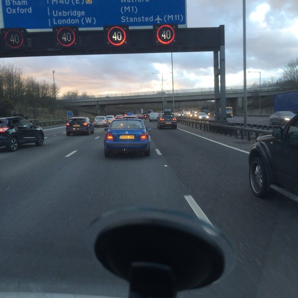 Photos at M25 Junction 16 / M40 Junction 1A - J16 / J1A