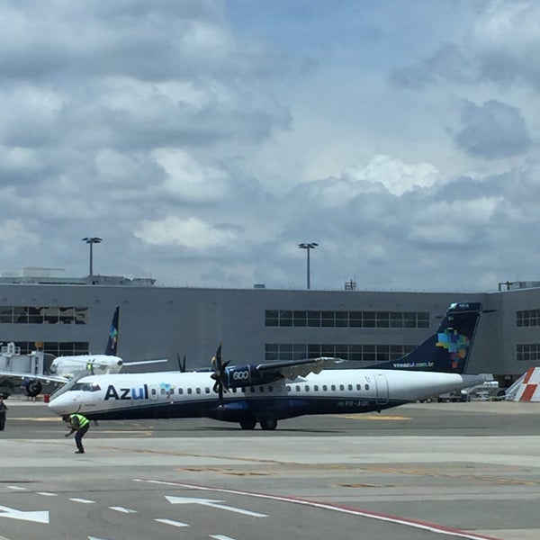 Portão B28 (Gate B28) - Campinas, SP
