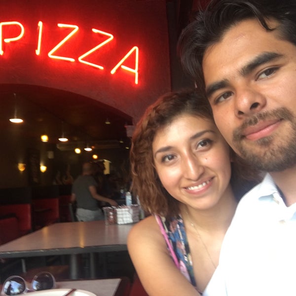 Wicked Pizza - Blvd. Lázaro Cárdenas s/n