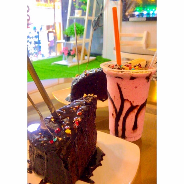 Shanar Coffee Shop/کافی شاپ شانار - Coffee Shop