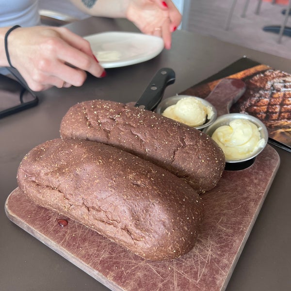 Outback Steakhouse - 13 tips