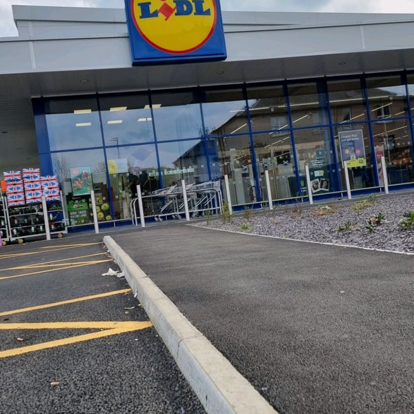 Lidl - 1 Arnot St