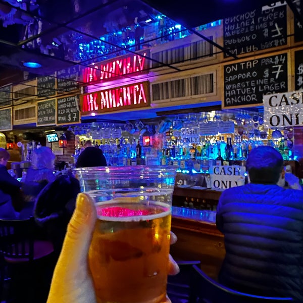 Sly Fox - Bar in East Village