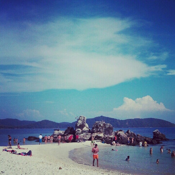 เกาะไข่ (Kai Island) - 24 tips from 4837 visitors