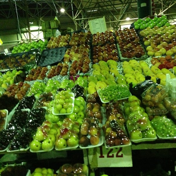 Photos at Dubai Fruit And Vegetable Market - Farmers Market in رأس ...