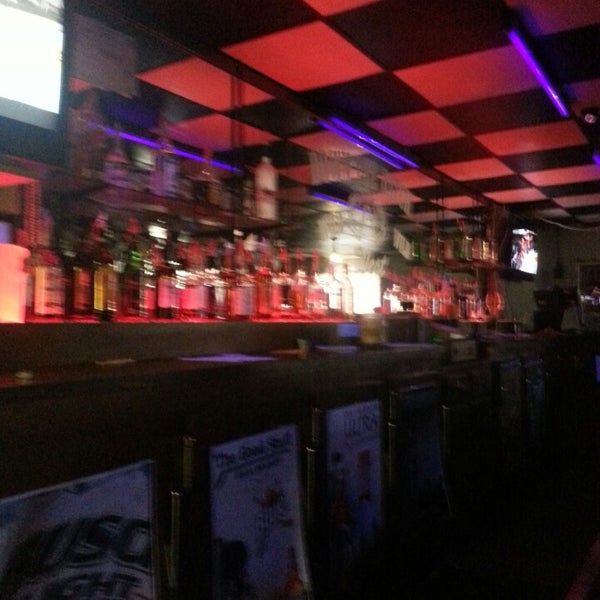 Down the Tracks - Bar