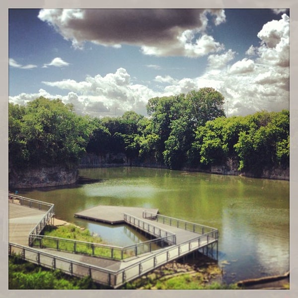 Palmisano Park - Scenic Lookout in Bridgeport