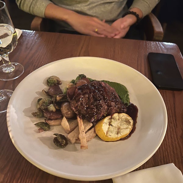 Little Jumbo - Downtown Victoria - 22 tips from 452 visitors