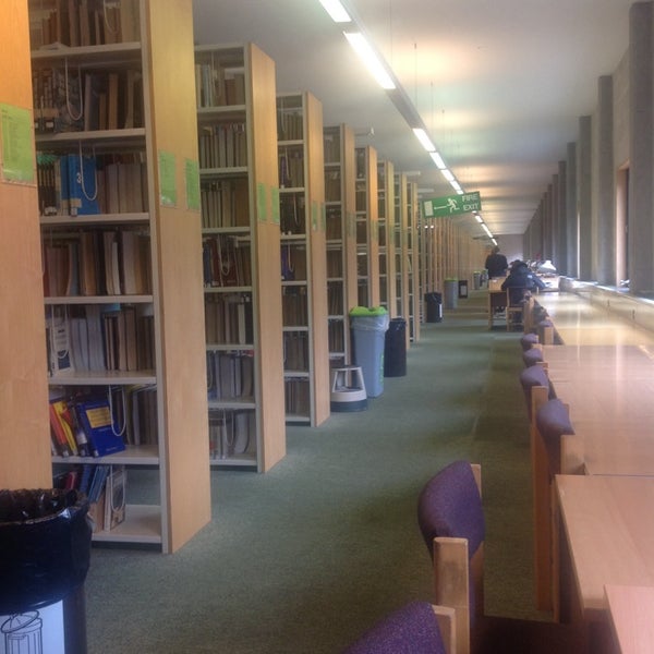 Mile End Library - Mile End, Greater London