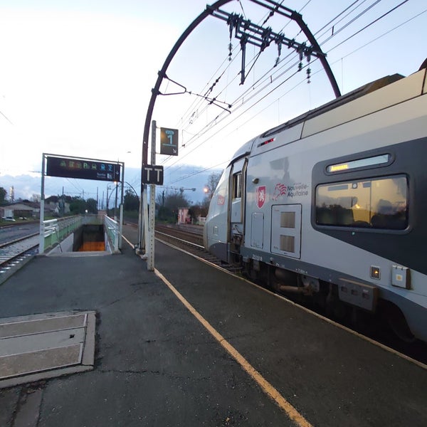 Gare SNCF de Biganos-Facture - Rue des Fonderies