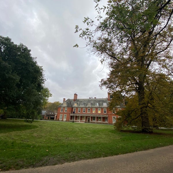 The Old Police House - Historic and Protected Site in London