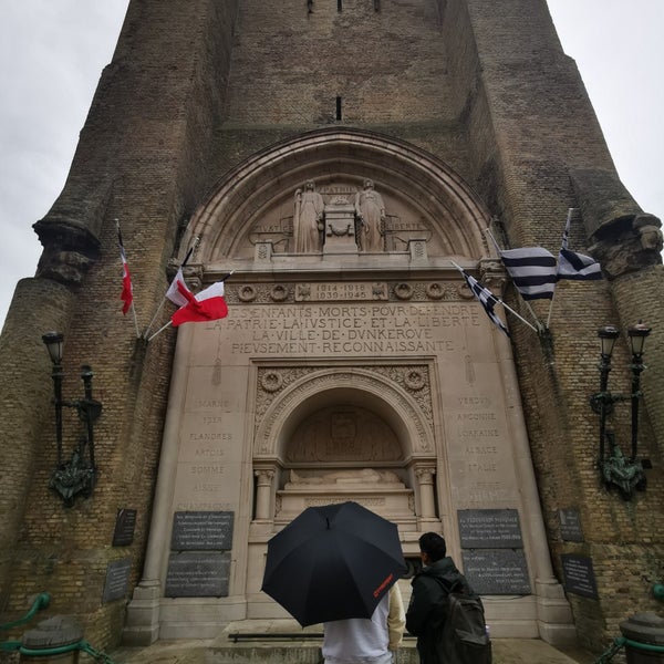 Beffroi de Saint-Éloi de Dunkerque - Place du Beffroi