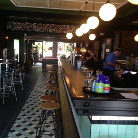 The Newtown Hotel - Pub