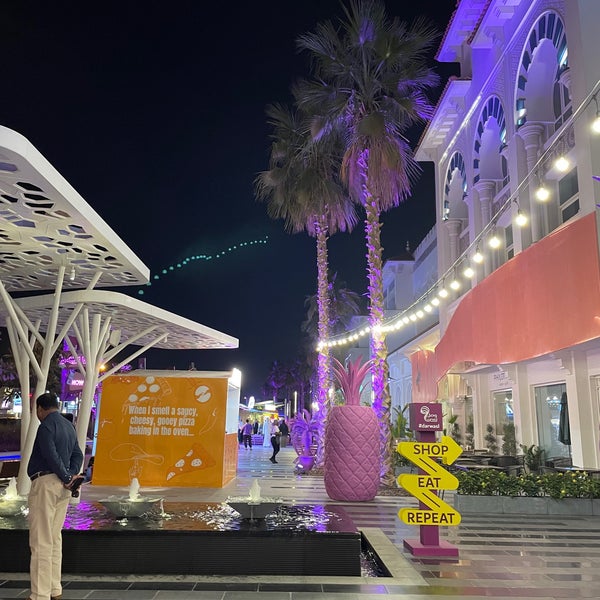 Dar Al Wasl - Plaza in Dubai