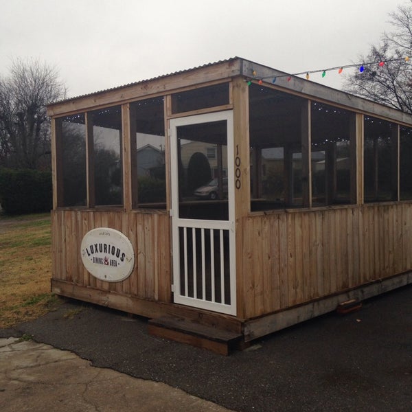 Photos at Riverside Grill Shack - Burger Joint in Nashville