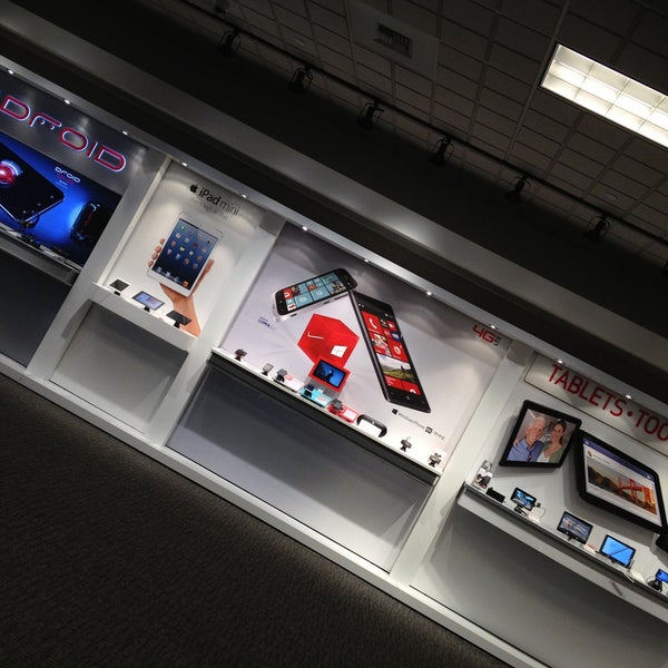 Photos at Verizon - Mobile Phone Store in Seattle