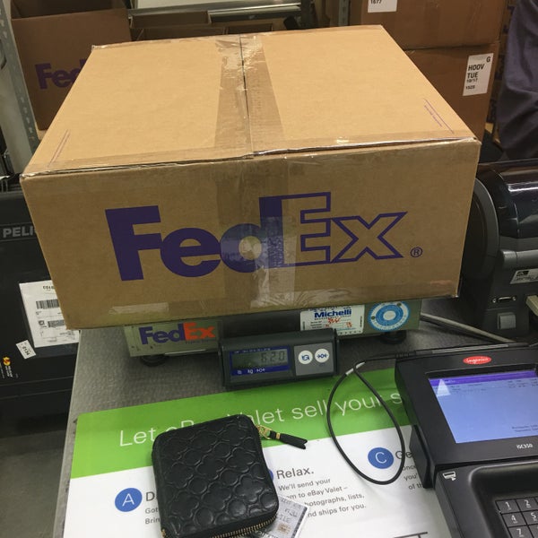 FedEx Office Print & Ship Center - Lower Queen Anne - 606 1st Ave N